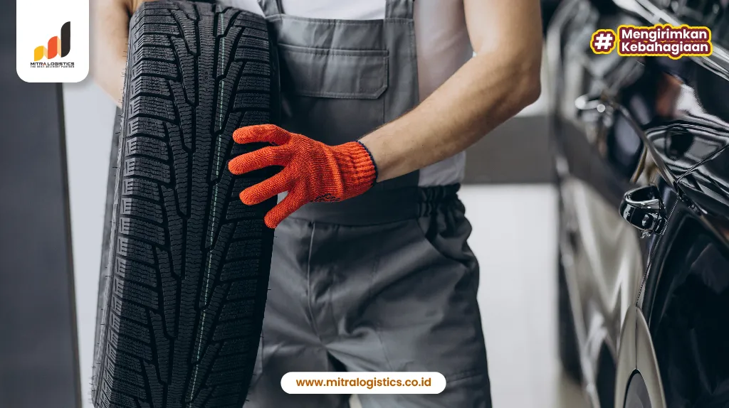 Begini 7+ Cara Packing Ban Mobil yang Aman!